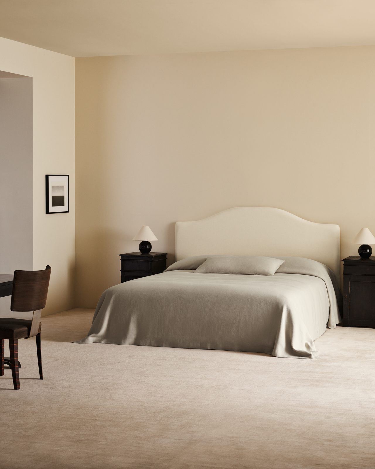 Studio Linen – Sand | 100% Linen Bedspread | NORDIC KNOTS